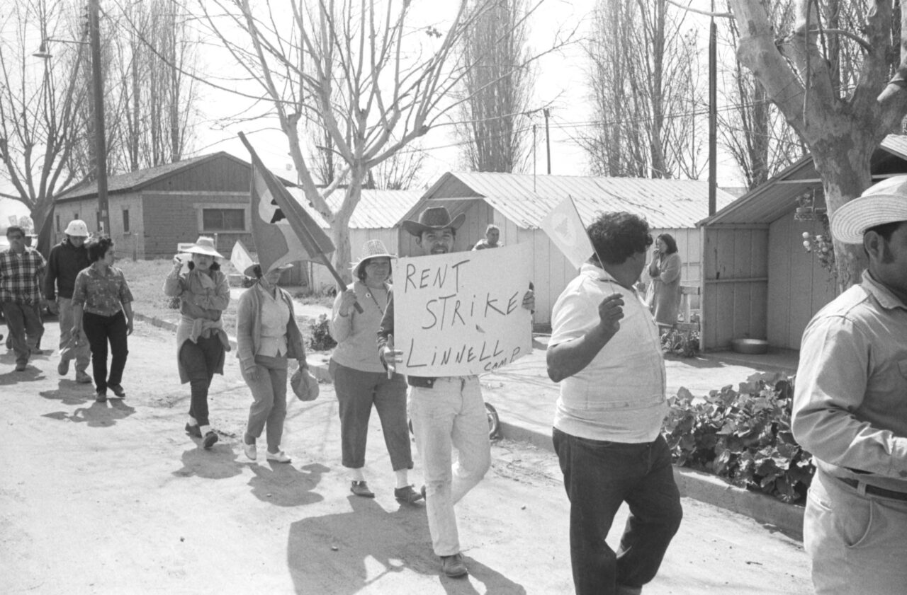 Timeline: [06] Farmersville to Visalia (March 21, 1966) - Farmworker ...